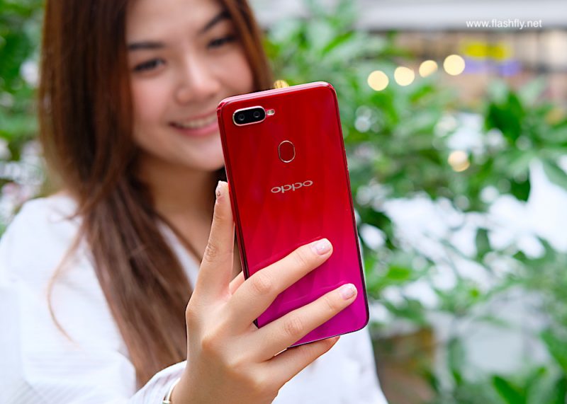 รีวิว OPPO F9 ฉบับจัดเต็ม ดีไซน์สุดงาม รองรับ VOOC Flash Charge ชาร์จ 5 ...
