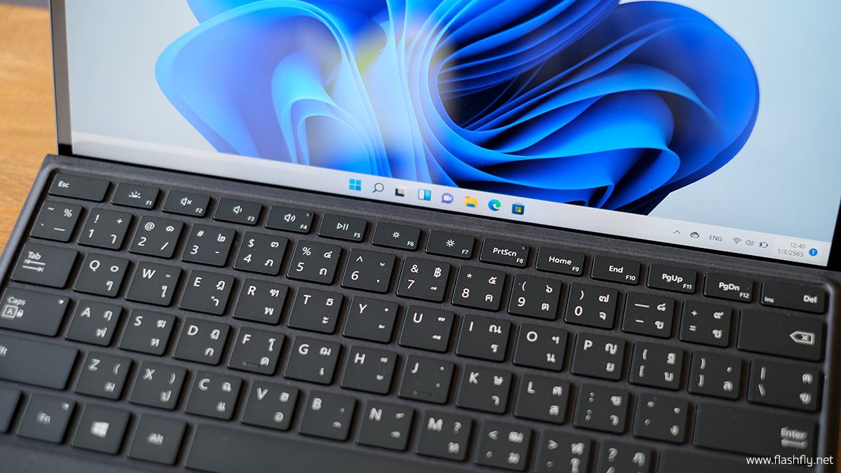 31-Microsoft-Surface-Pro-8-Review – Flashfly Dot Net