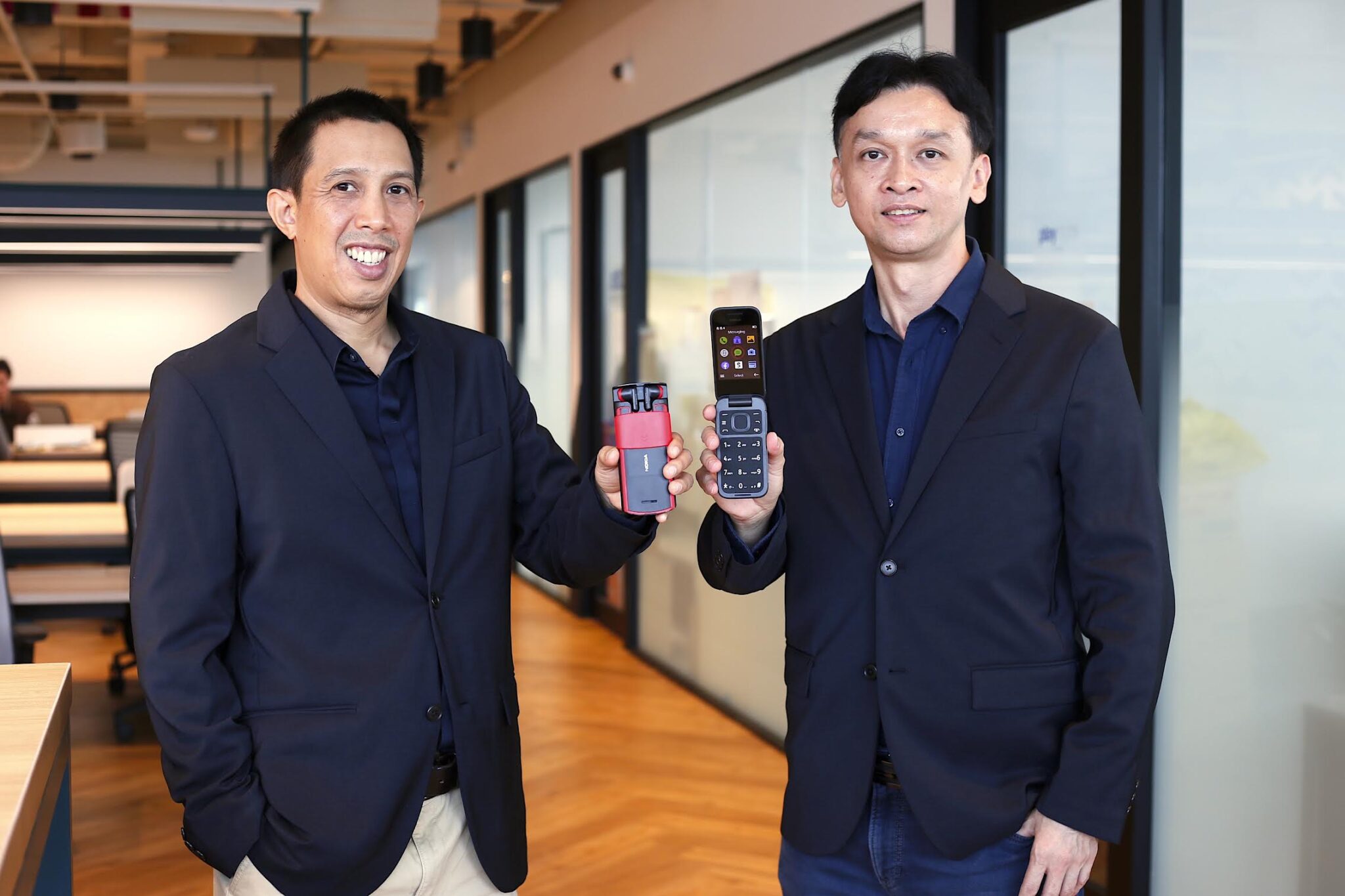 HMD ประเทศไทยเปิดตัว 3 ฟีเจอร์โฟนสุดคลาสสิก Nokia 8210 4G ราคา 2,290 ...