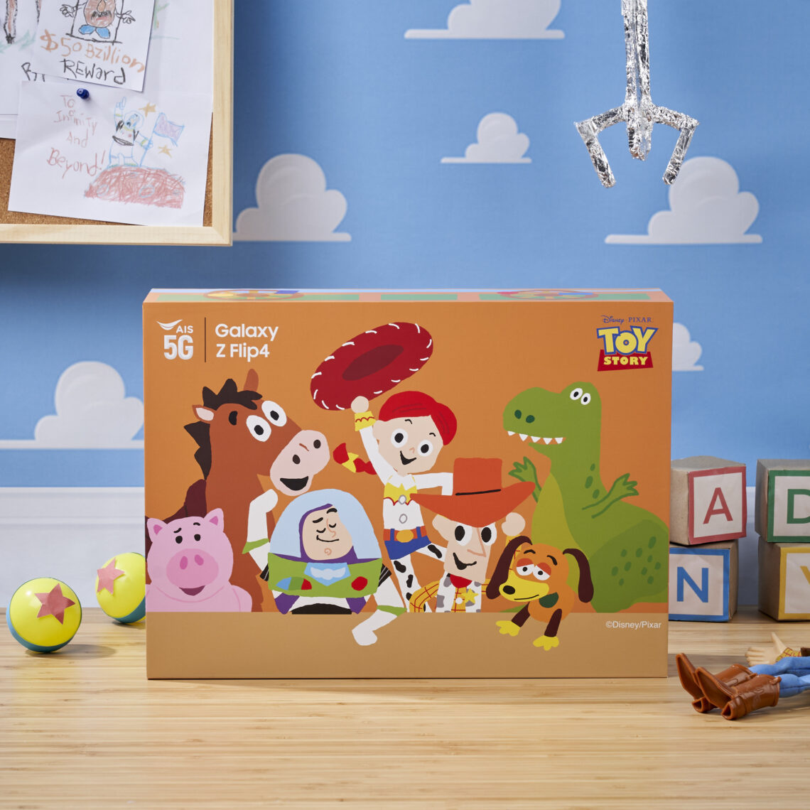 แกะกล่อง Samsung Galaxy Z Flip4 Collection พิเศษ Exclusive Toy Story ...