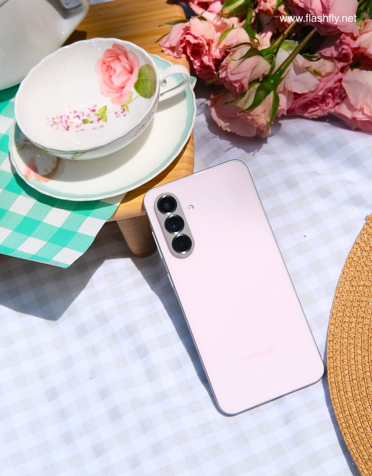 รีวิว Samsung Galaxy A56 5G ถ่ายวิดีโอ 4K ชัดทุกเฟรม อัดแน่นด้วยฟีเจอร์ Galaxy AI ดีไซน์ทนทาน ...